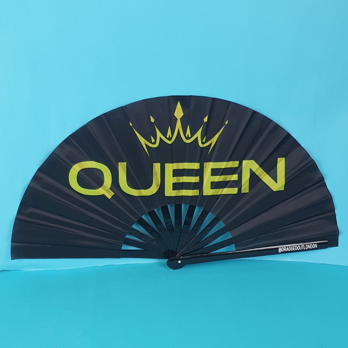 Queen Fan – Dragged Out